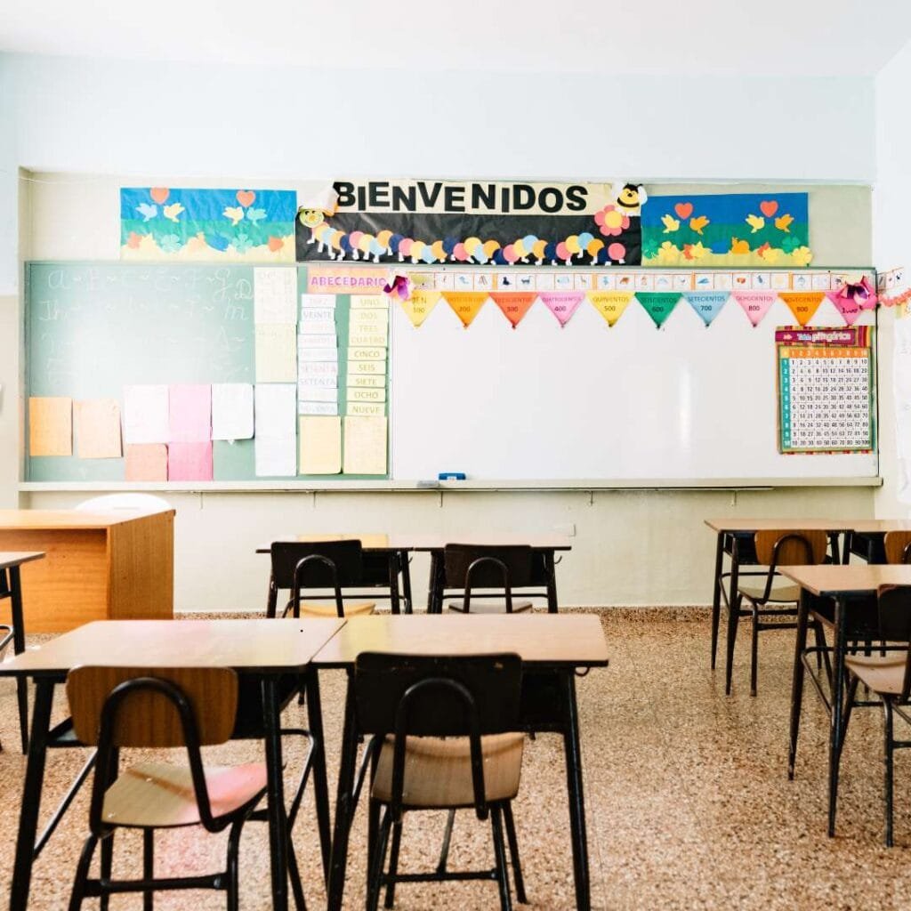 The importance of maintaining a clean school environment - Vidhyanjali ...